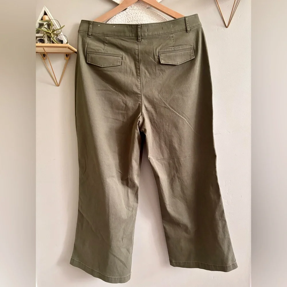 LOFT | Pants & Jumpsuits | Loft Olive Wide Leg Pants | Poshmark